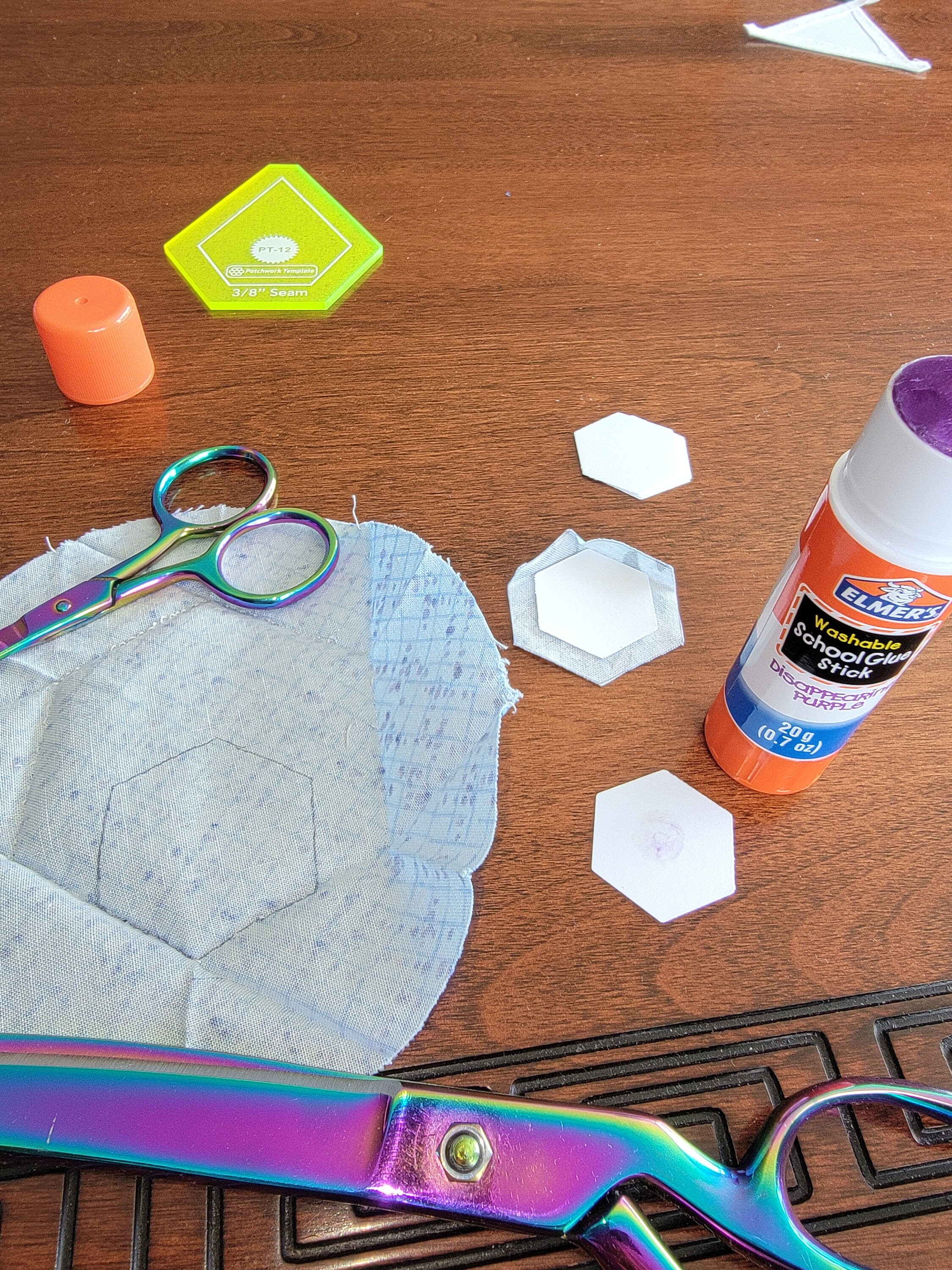 Pre-cut Hexagon Paper Pieces - Template - 100 Pieces - English Paper ...