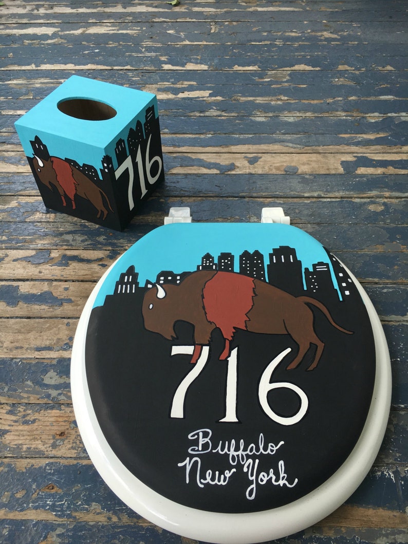 Buffalo Hand Painted Toilet Seat 716 Buffalove Bathroom Decor - Etsy