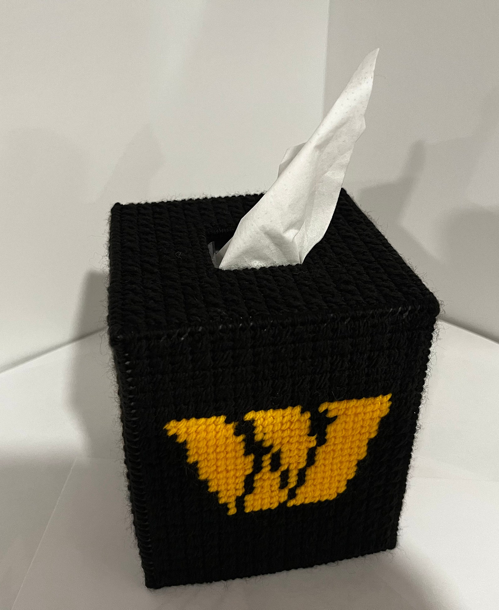 Washington Commanders Style Tissue Box Cover Plastic Canvas Alternate ...