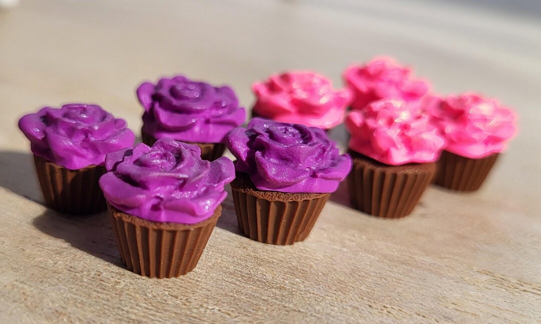 Mini Rose Cupcakes, 1:6 Scale Cupcakes, Flower Cupcake, Dollhouse ...