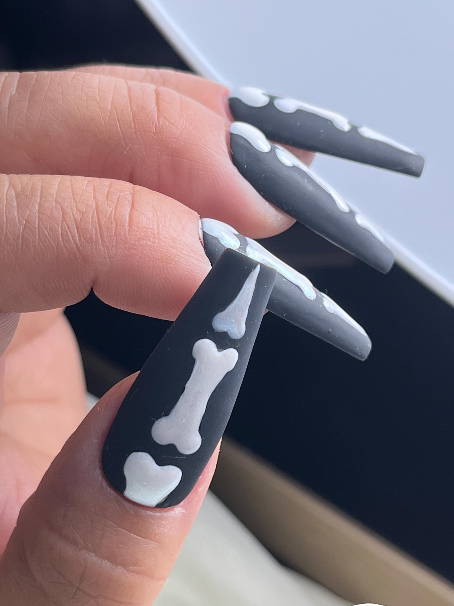 Skeleton Bones Press on Nails | Halloween Fake Nails | Hand-made Glue ...