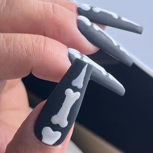 Skeleton Bones Press on Nails | Halloween Fake Nails | Hand-made Glue ...
