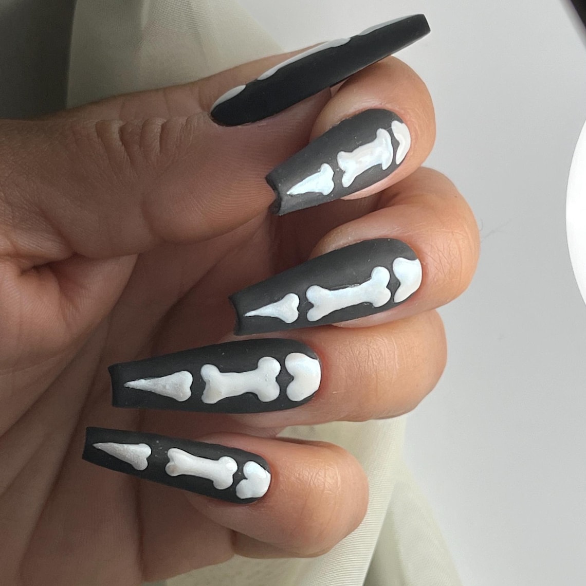 Skeleton Bones Press on Nails | Halloween Fake Nails | Hand-made Glue ...