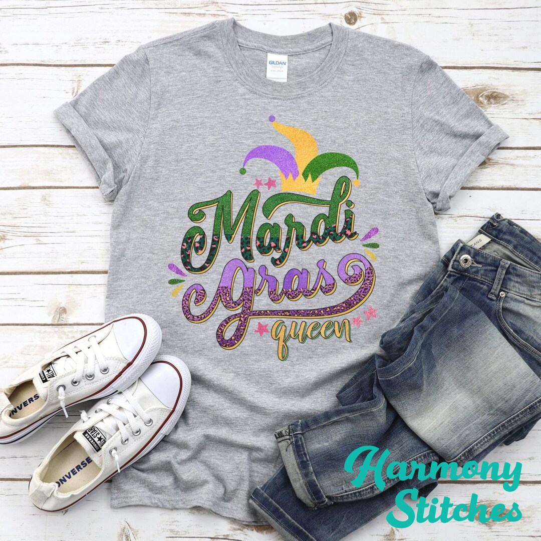 Mardi Gras Queen Shirt for Women, Cute Fat Tuesday Shirts, Trendy Women ...
