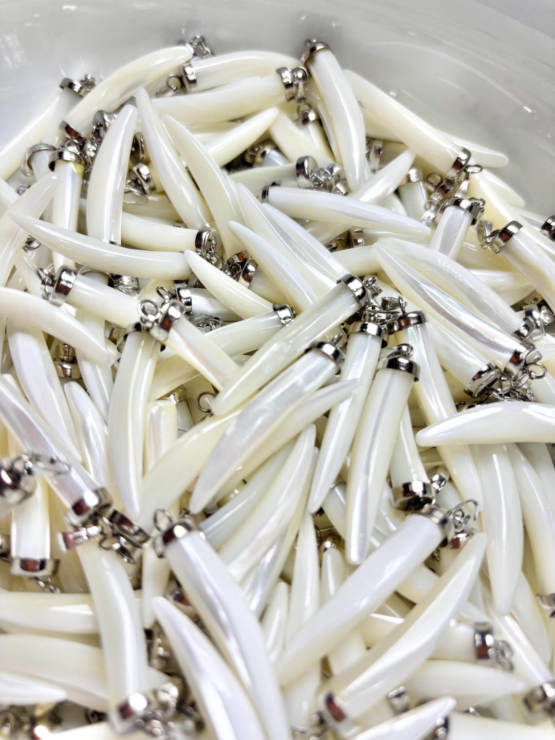 10pc 35mm Pearl Tusk Charms, 1.25" Mother of Pearl Pendants, Pearl ...