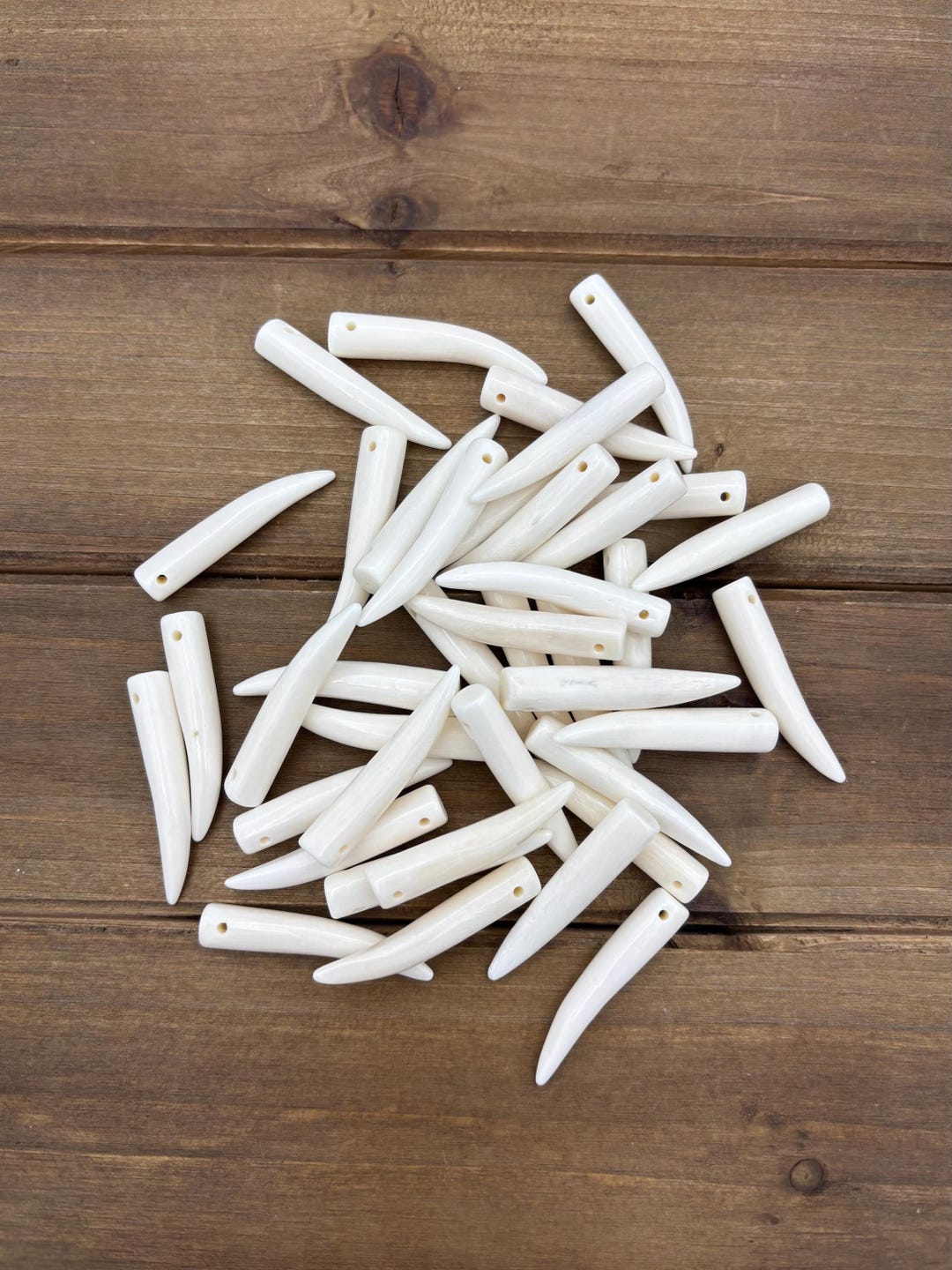 5pc+ 1.5" Bone Spikes, Bone Tusk Pendants, Carved Bone, Spike Pendants ...