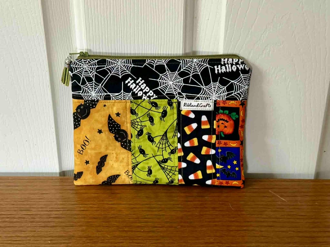 Halloween Patchwork Zipper Pouch: Spider Web & Candy Corn Quilted Bag ...