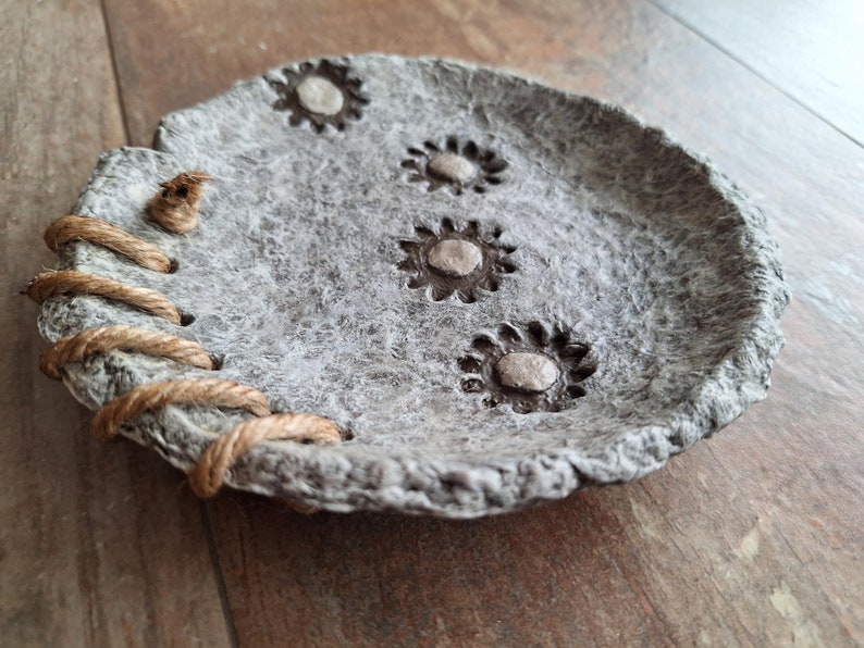 Decorative Paper Mache Bowl for Jewelry, Keys or Small Objects. - Etsy