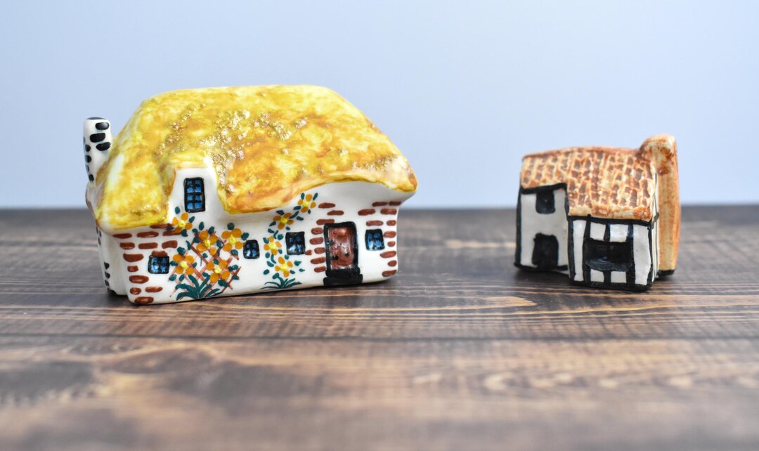 English Cottage Miniatures - the Potter's Wheel - Handmade and ...