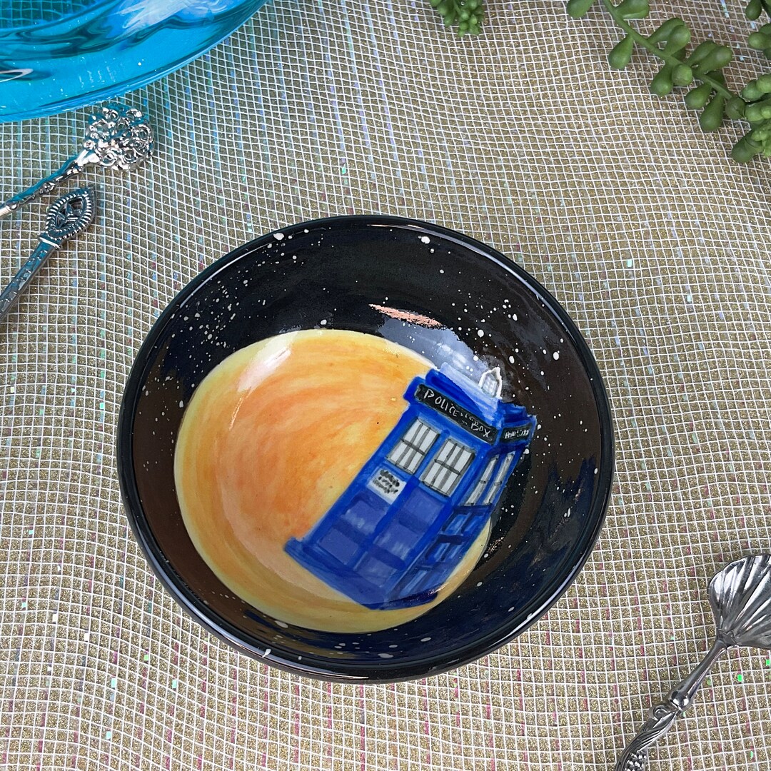 Police Box in Space - Doctor Who Inspired TARDIS Bowl - Etsy