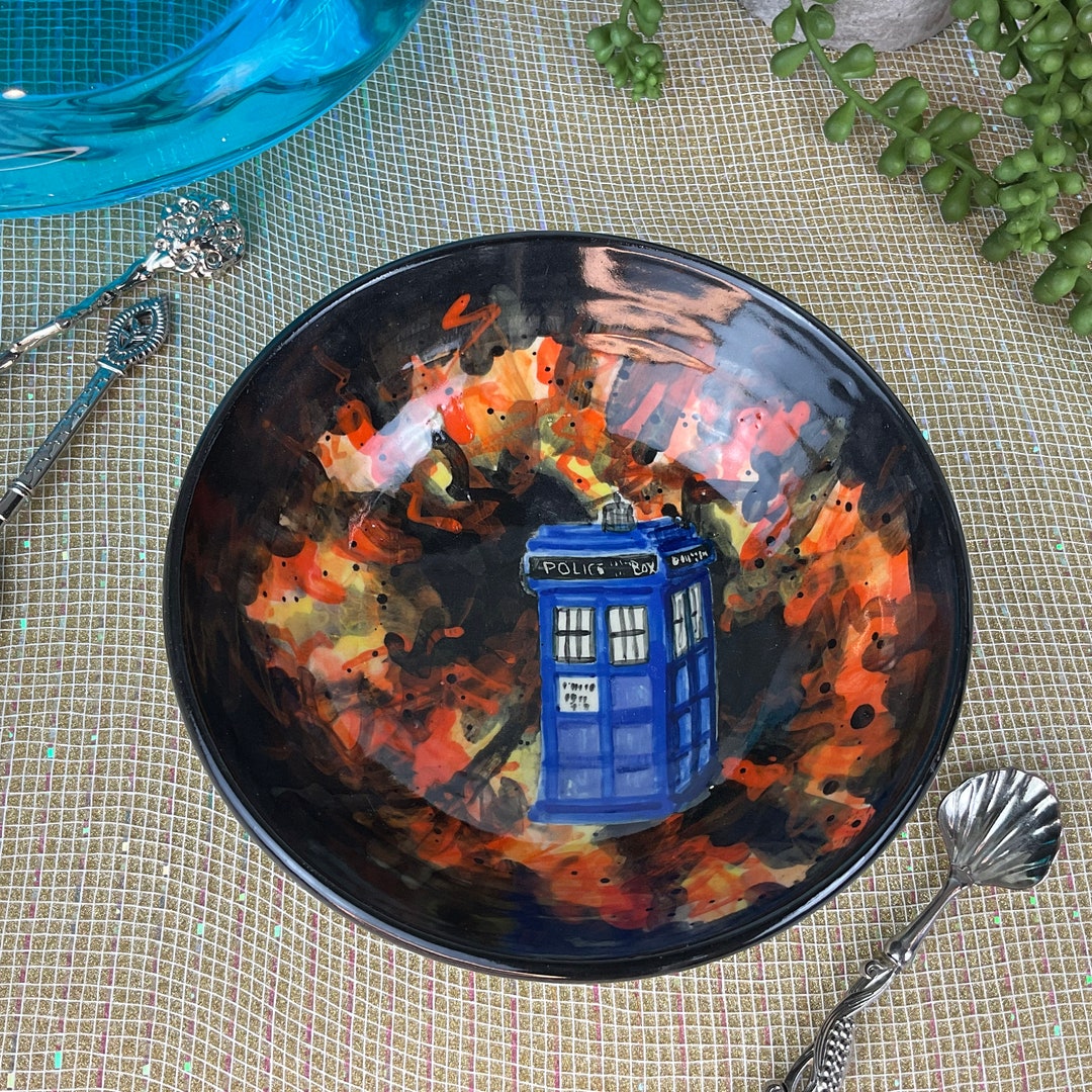 Police Box in Space - Doctor Who Inspired TARDIS Bowl - Etsy