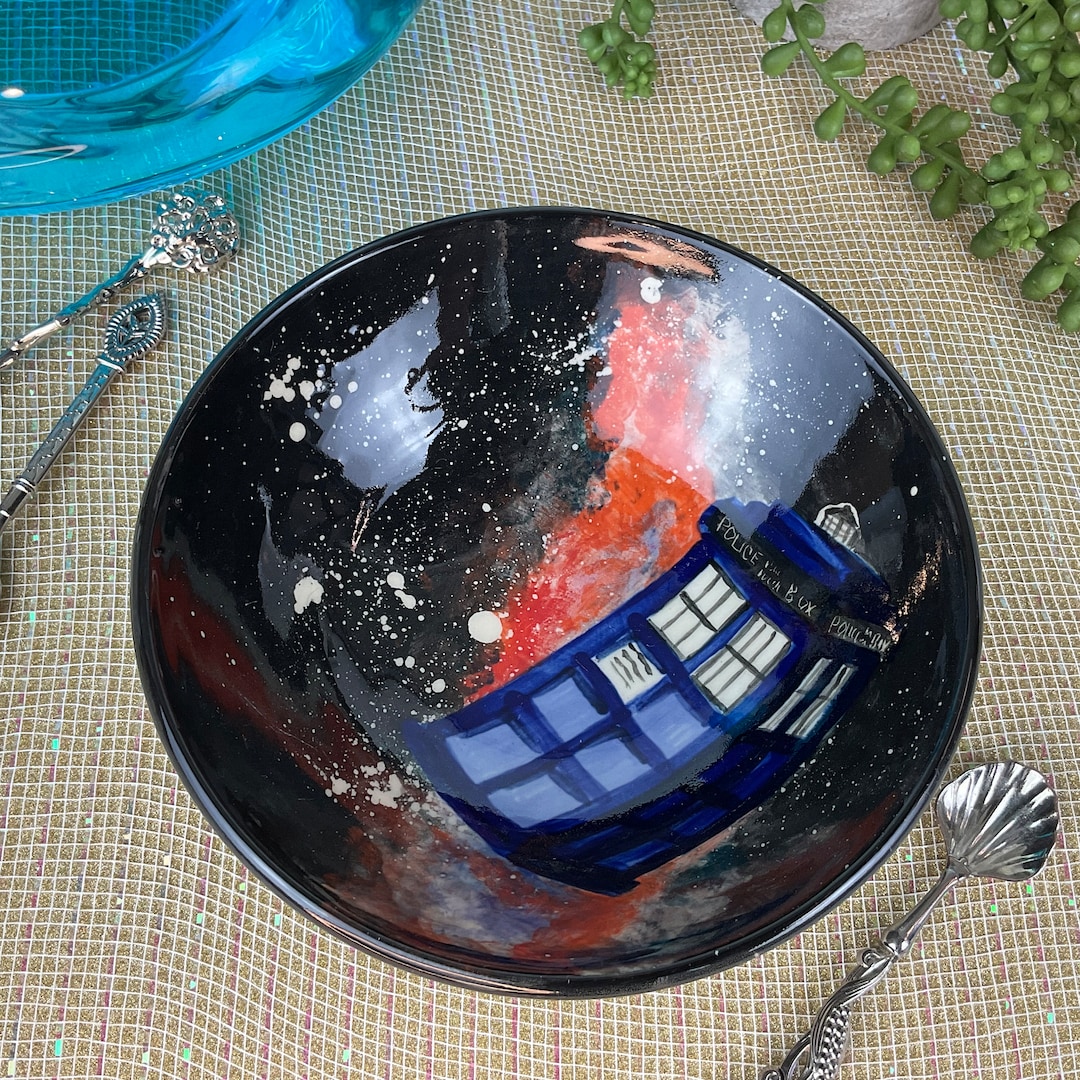 Police Box in Space Doctor Who Inspired TARDIS Bowl - Etsy