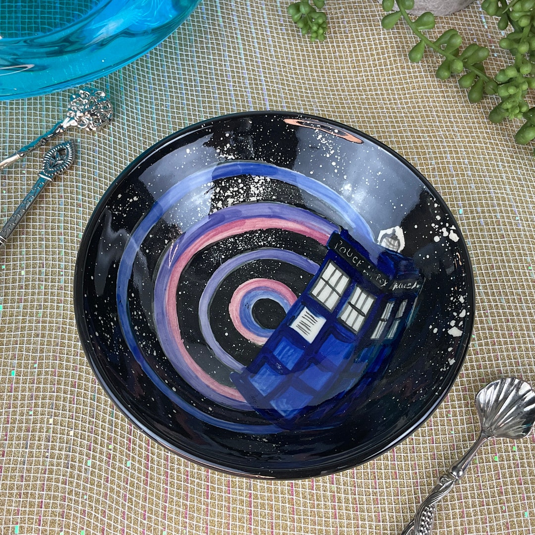 Police Box in Space - Doctor Who Inspired TARDIS Bowl - Etsy