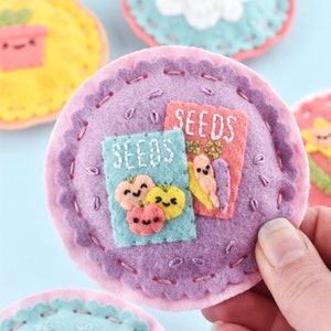 It Felt Like Spring Felt Ornaments - DIY Project With PDF Patterns and ...