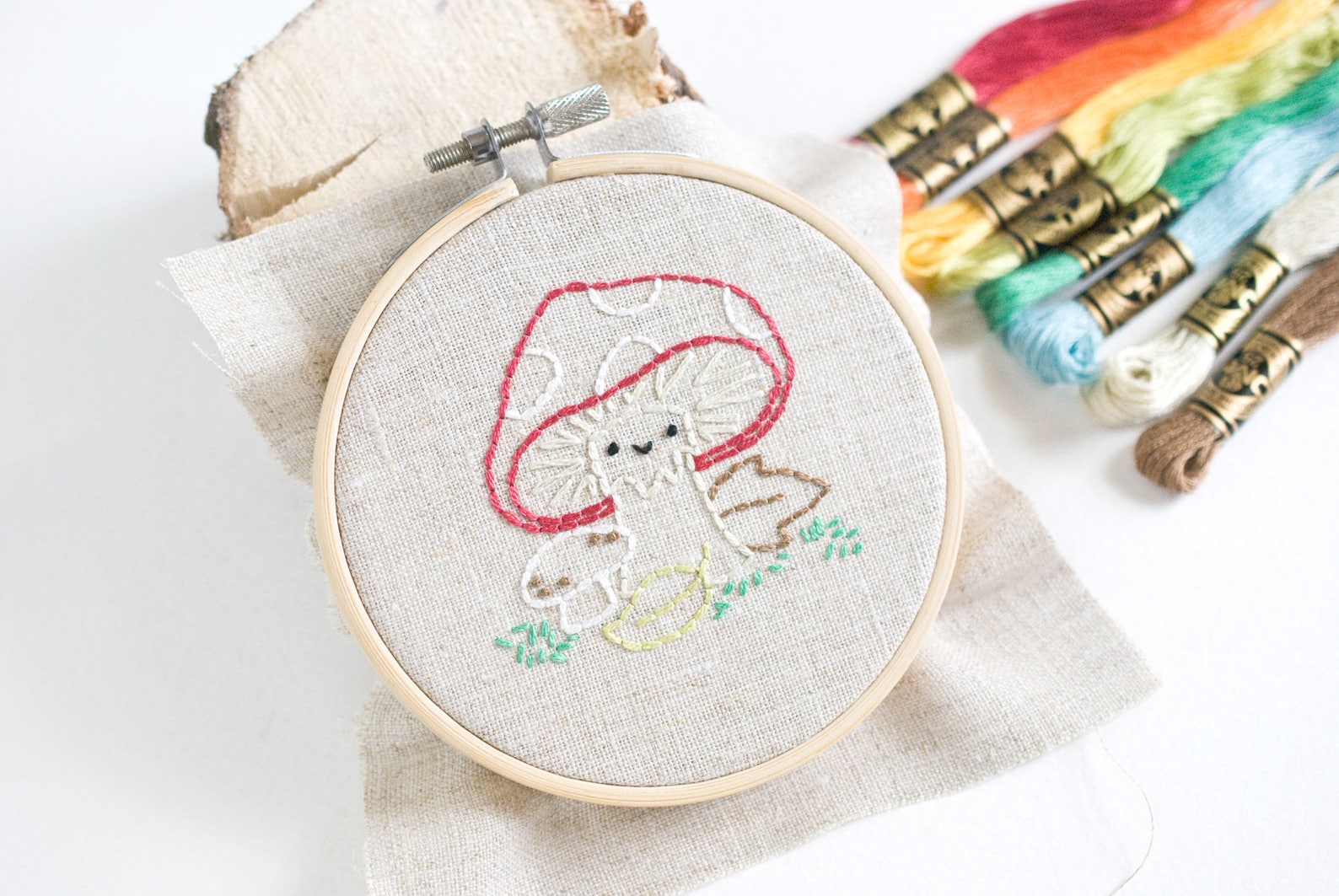 Out in Nature Stitching Club - Embroidery and EPP Mini Quilt Project - Etsy