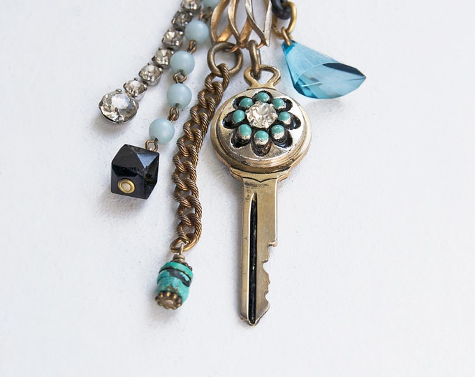 Upcycled Materials Keychain - Vintage Key, Chain and Beads - Etsy