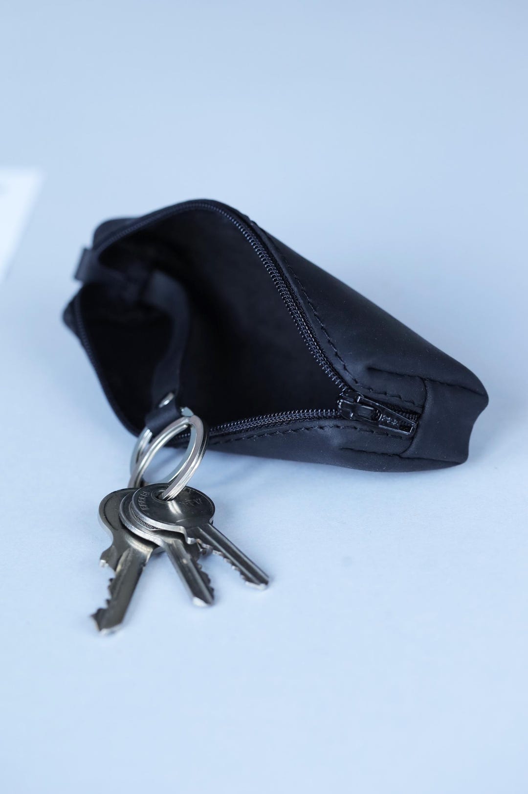 Leather Key Holder Handmade,engraved Key Holder Bag,custom Key Chain ...