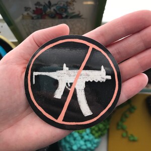 No Guns Vinyl Sticker - Etsy