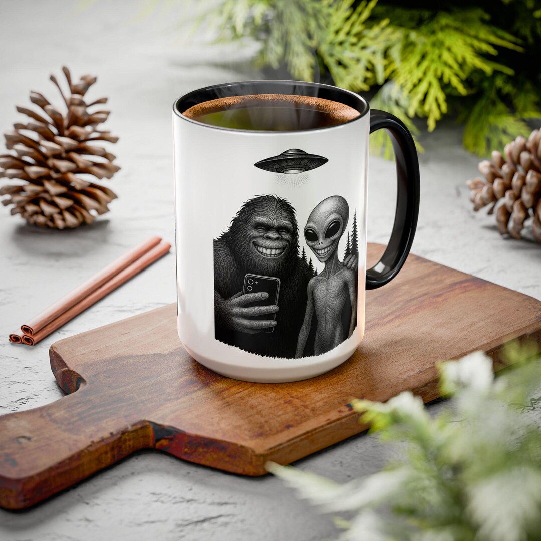 Alien and Selfie Mug | UFO Forest Illustration - Etsy