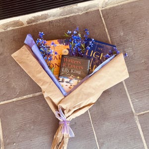 Book Bouquet - Etsy