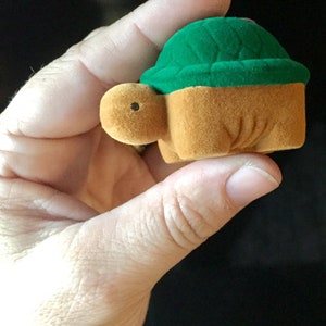 Tiny Turtle Ring Box - Etsy
