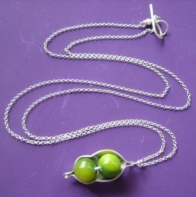 Two Peas in a Pod Necklace - Etsy