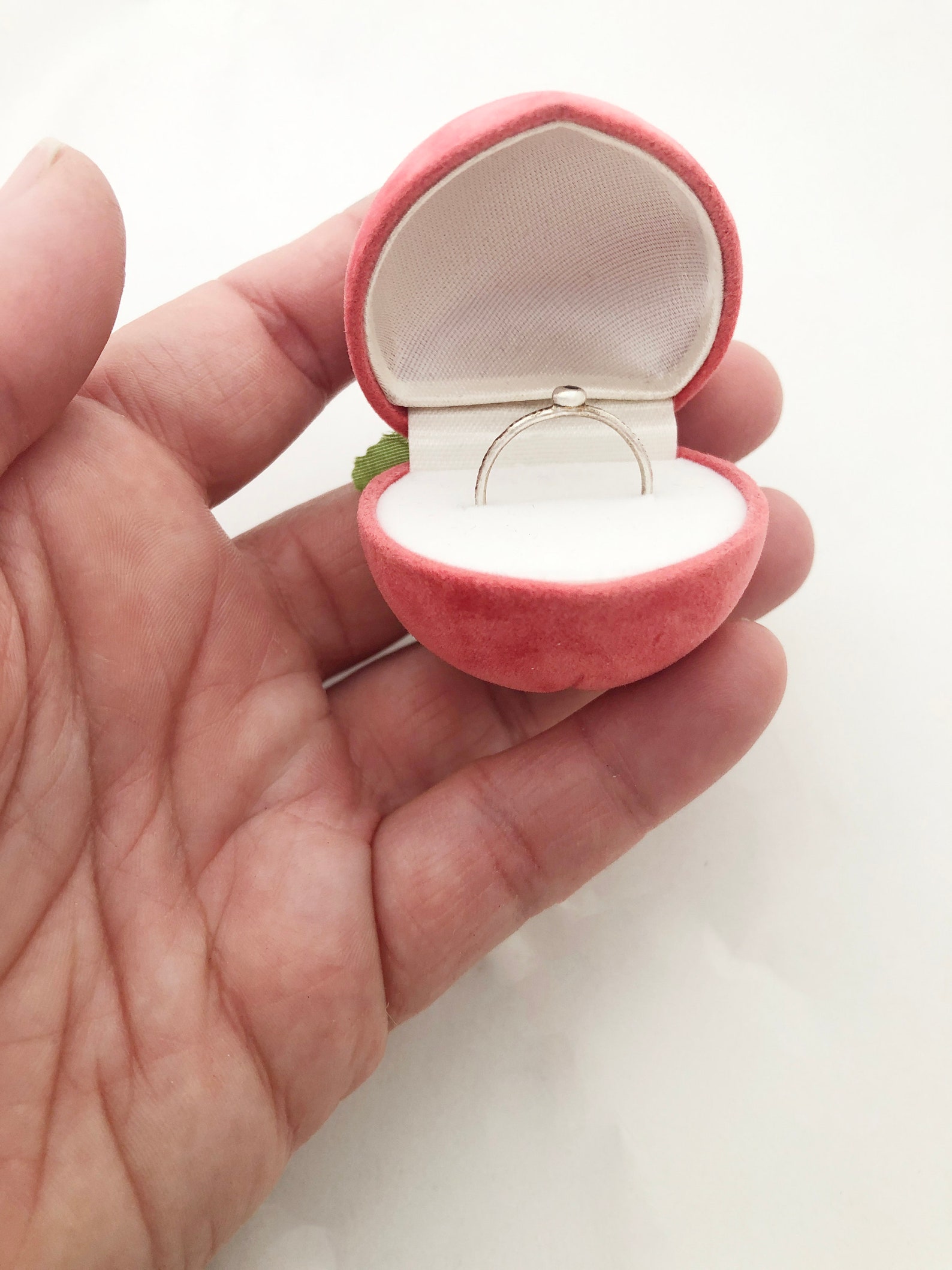 Peach Ring Box - Etsy