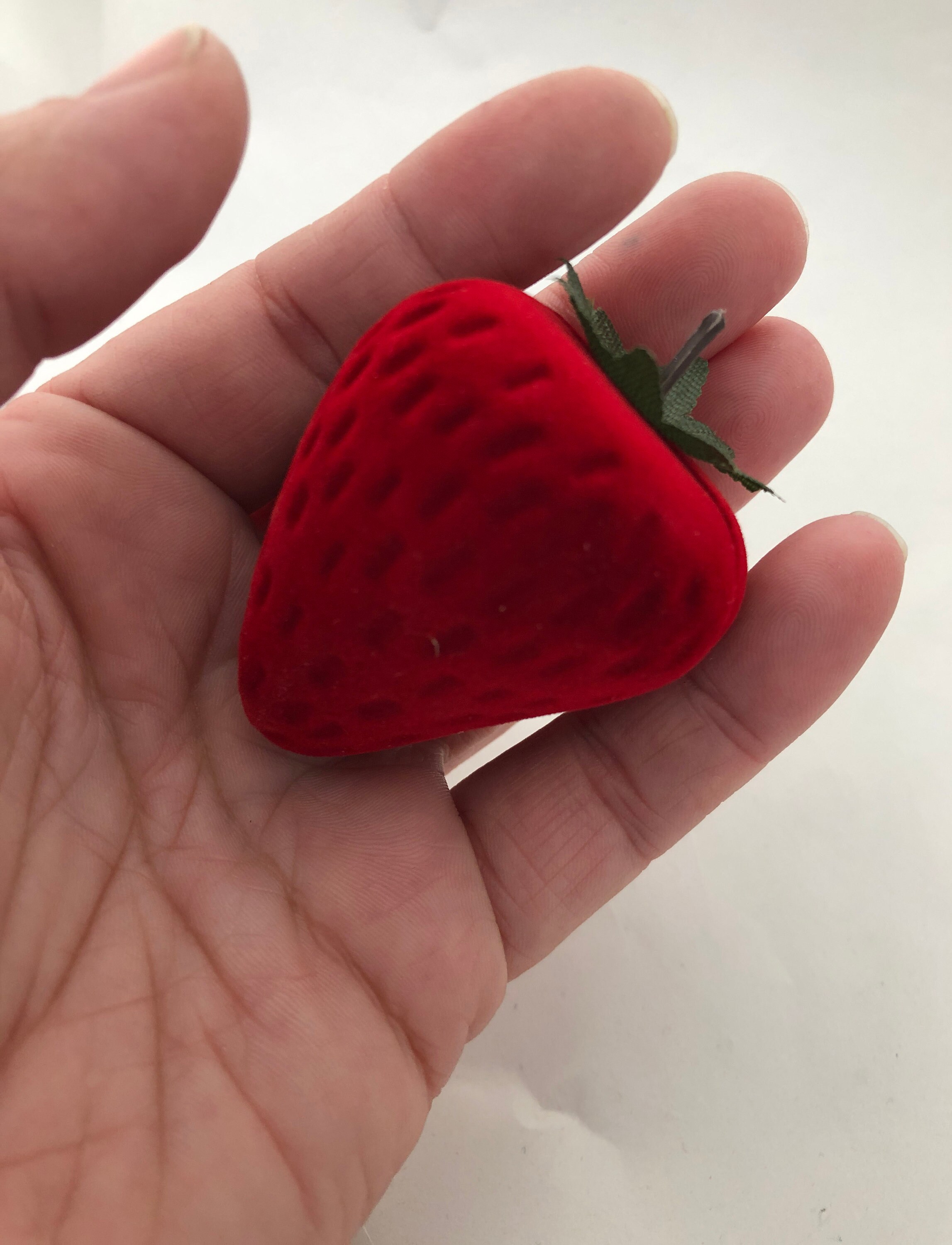 Strawberry Ring Box - Etsy
