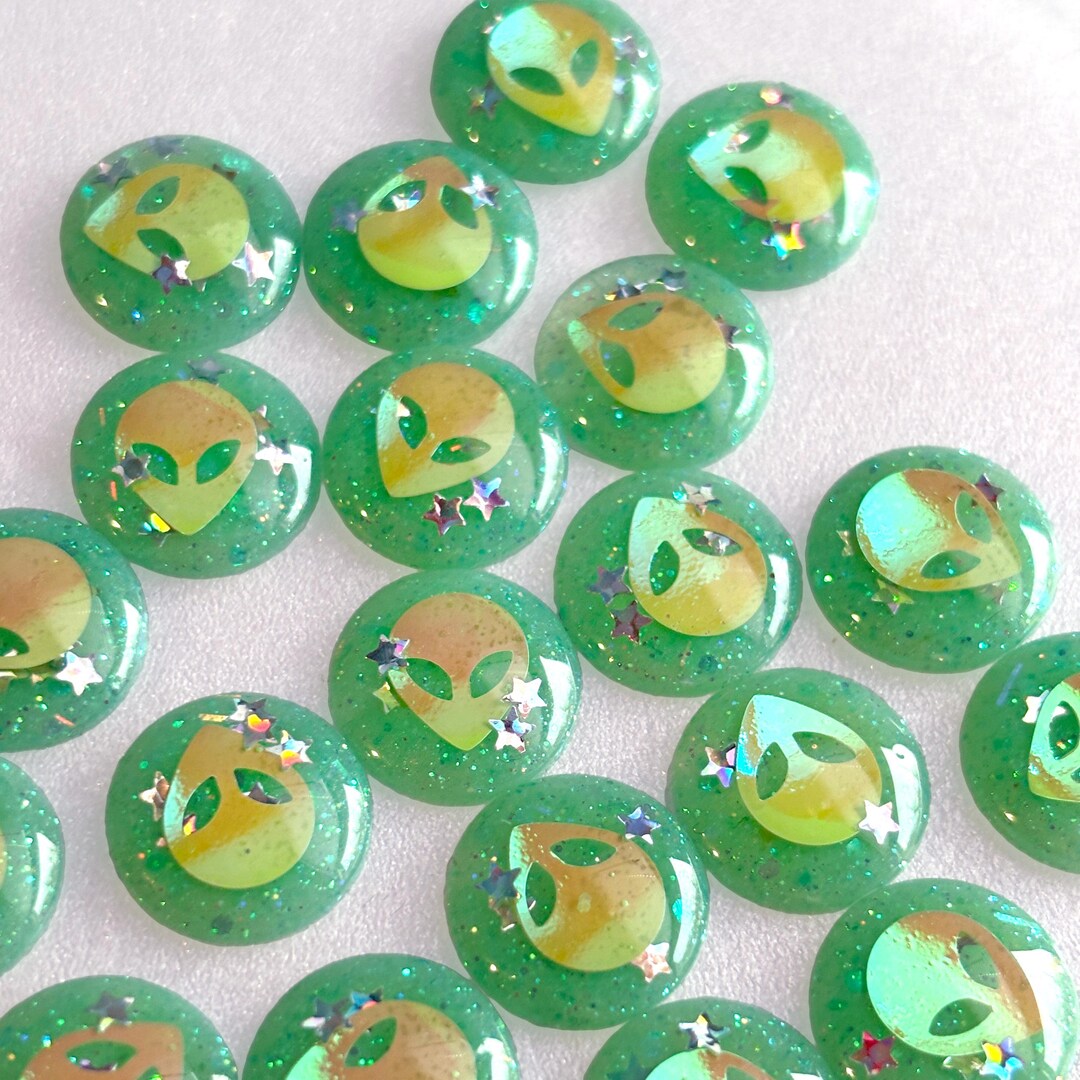 Aliens Attack! / Mint Green Glitter Resin Blythe Eye Chips - Etsy