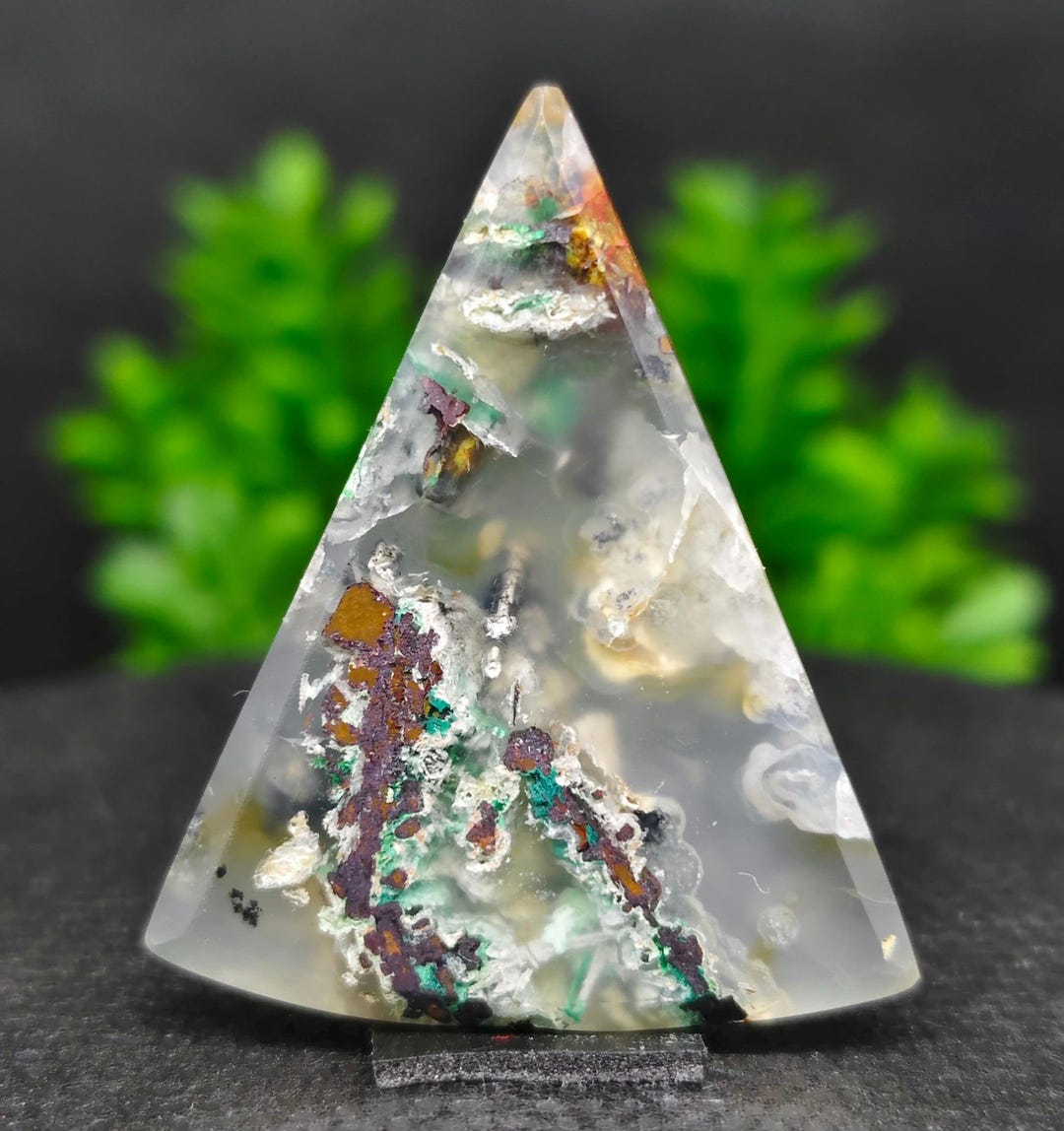 Native Copper in Chalsedony- Size : 36x30x4.5mm | Aquadite | Gift ...