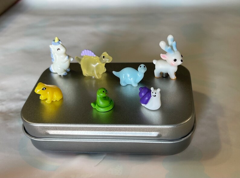 Small Resin Animals in Tins - Etsy