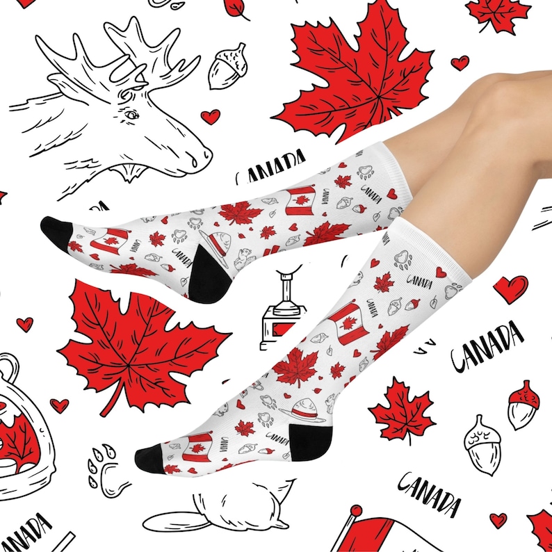 Canada Symbols Flag Red Maple Leaf Moose Cushioned Crew Socks, Canada ...