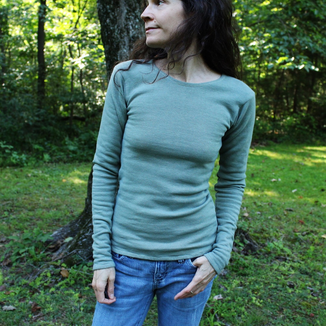 Snug Fit / Form Fitting Long Sleeve Warm Winter Fleece Shirt - 100% ...