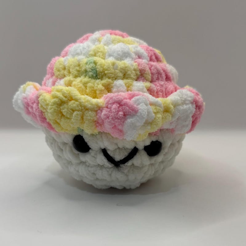 Cupcake Plushie - Etsy
