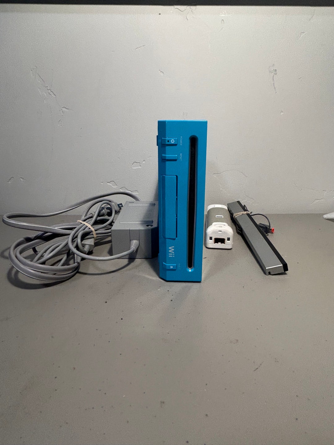 Nintendo Wii Video Game System Console Bundle Rvl-101 Blue W/ Control ...