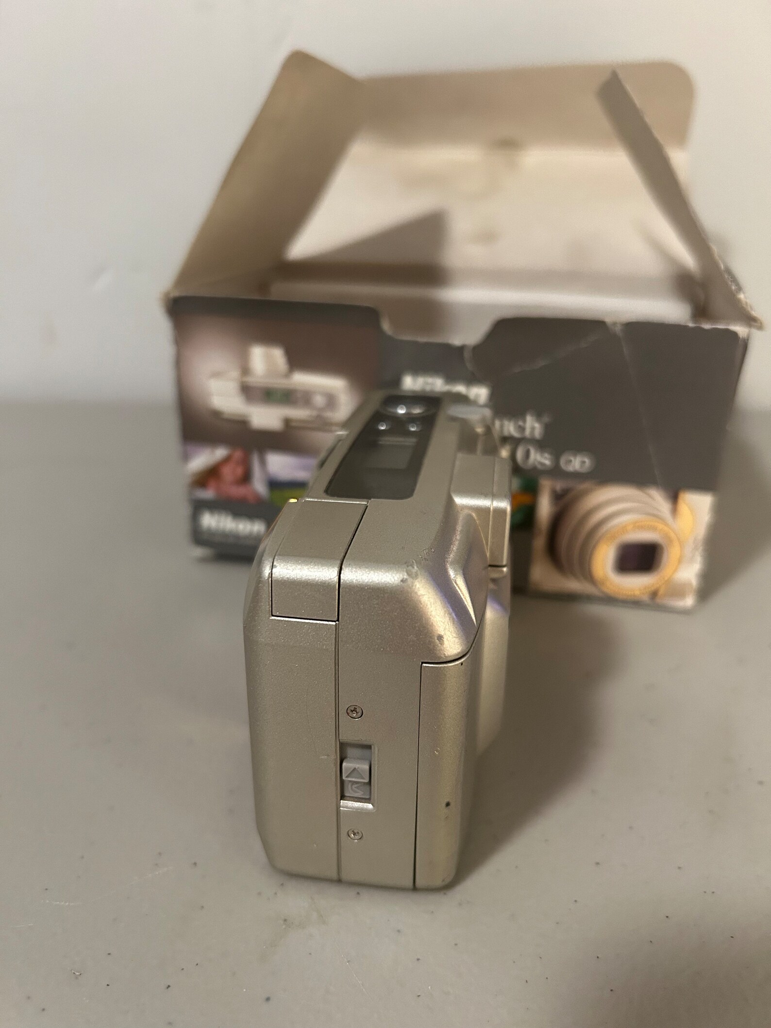 Nikon Lite Touch Zoom 110 S Quartz Date 35mm Film Camera W/ Box ...