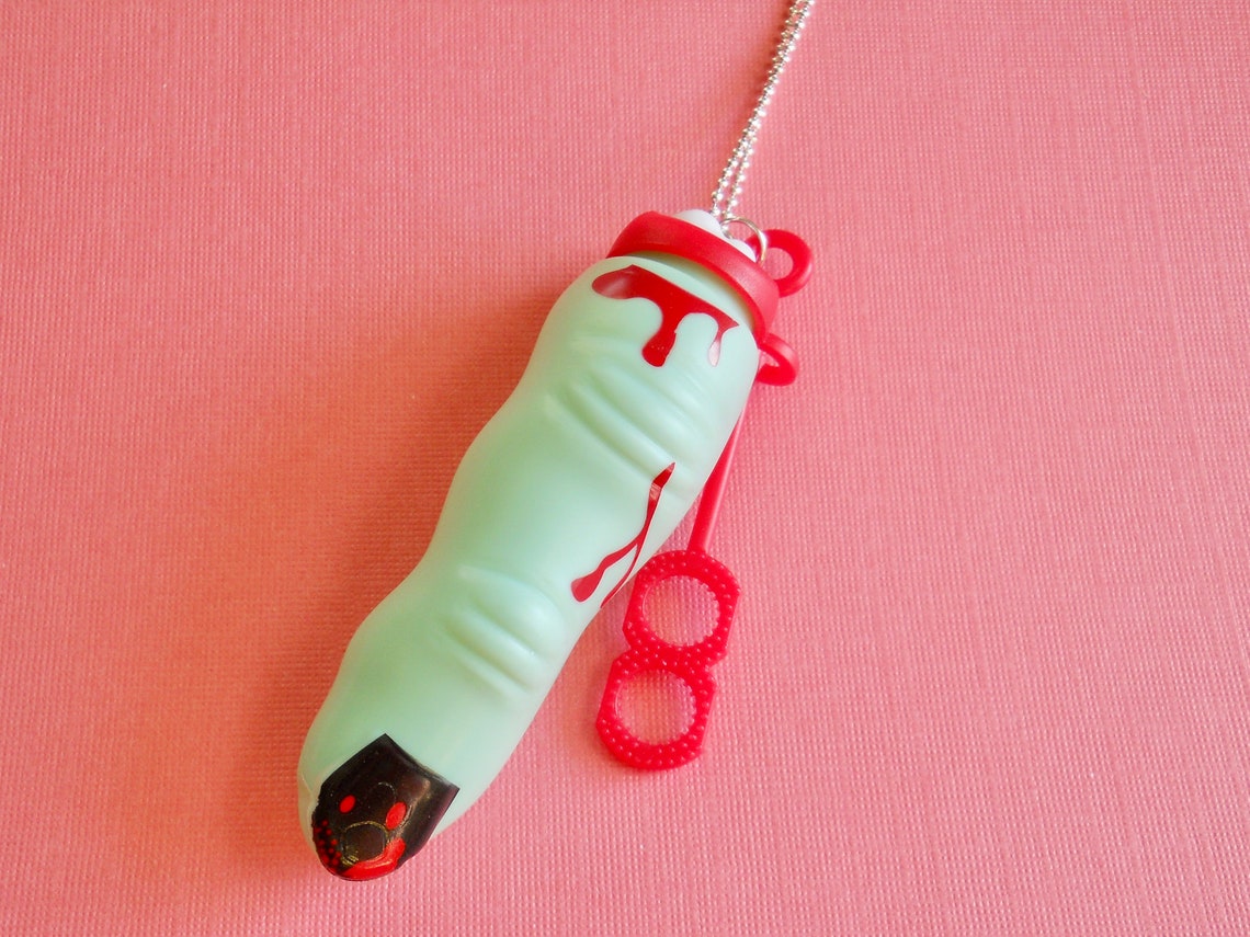 Bloody Finger Bubble Necklace / Pendant Zombie, Gore, Anatomy, Gross ...