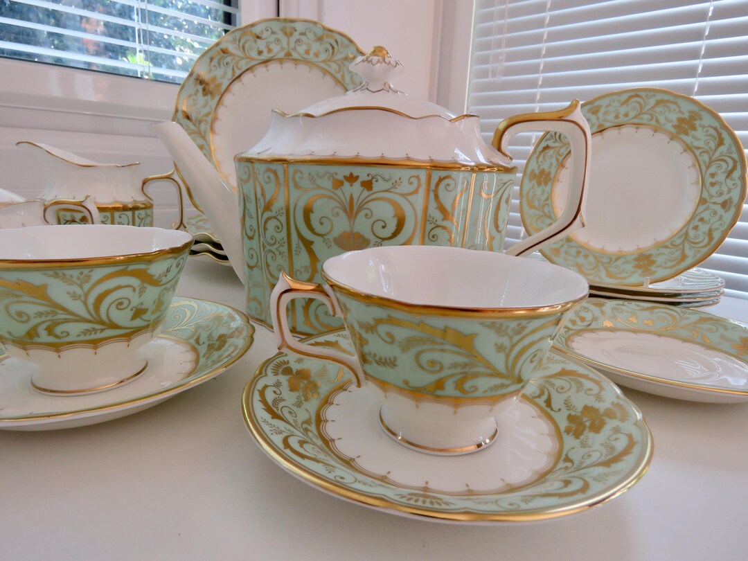 Royal Crown Derby 'darley Abbey' Tea Set, Fine Bone China. England ...