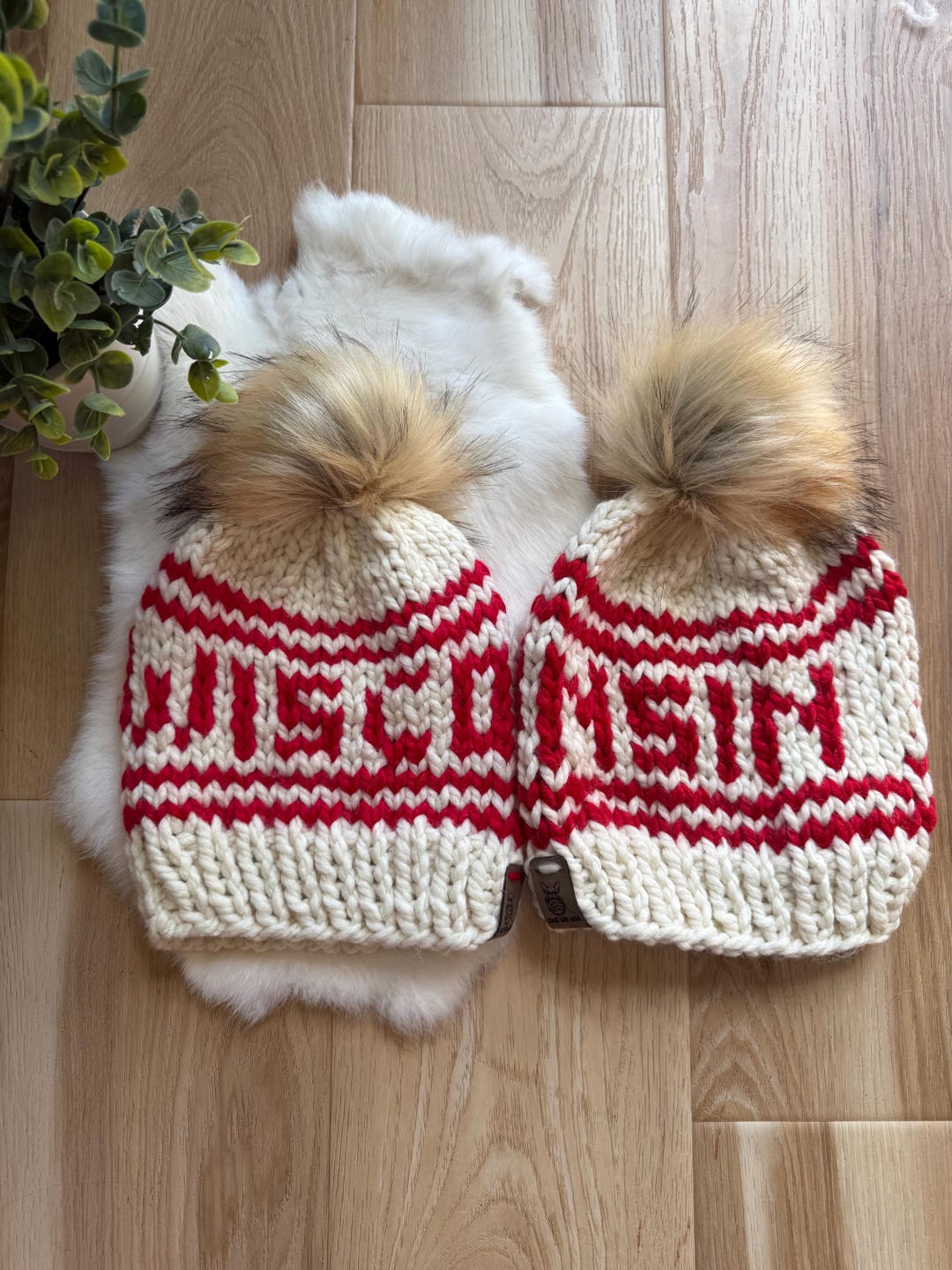 Wisconsin Hat, Wool Hat WI Badger Colors Hat, Red and White Hat - Etsy