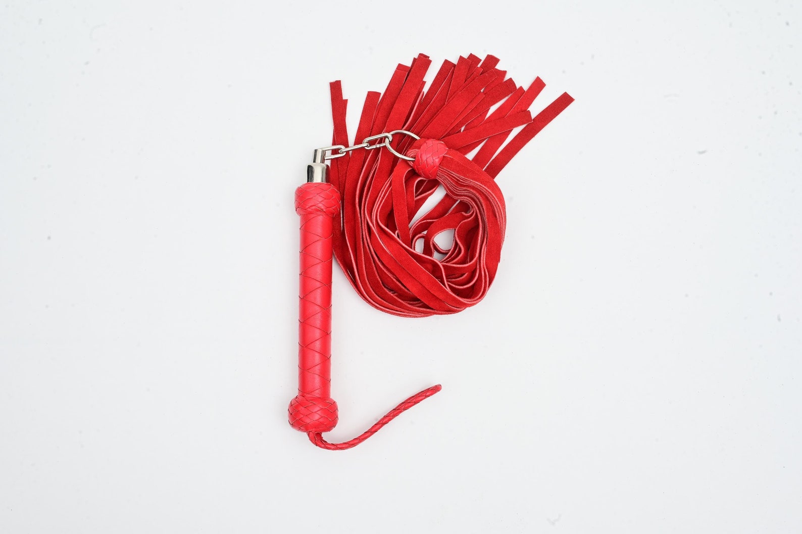 Handmade Red Suede Leather Flogger, Heavy Duty 26 Falls - Etsy Canada
