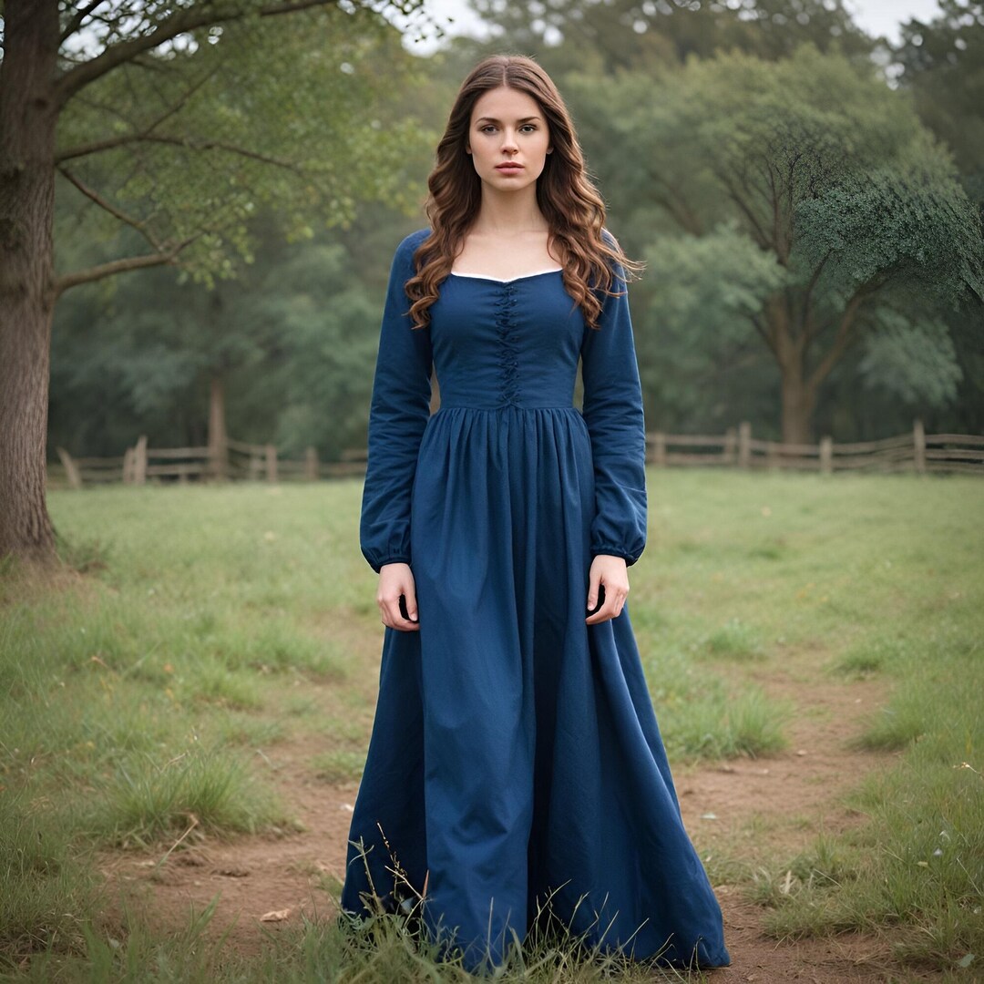 Royal Blue Renaissance Dress | Elegant Long Vintage Gown | Exquisite ...