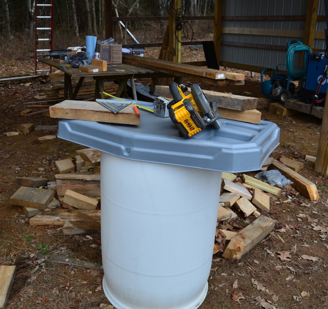 Barrel Topper Work Table for 55 Gallon Barrel – Heavy Duty HDPE ...