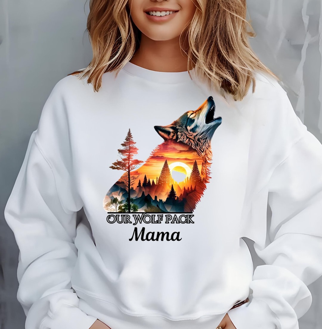 Wolf Pack Sweatshirt for Wolf Enthusiasts Family Reunion Wildlife ...