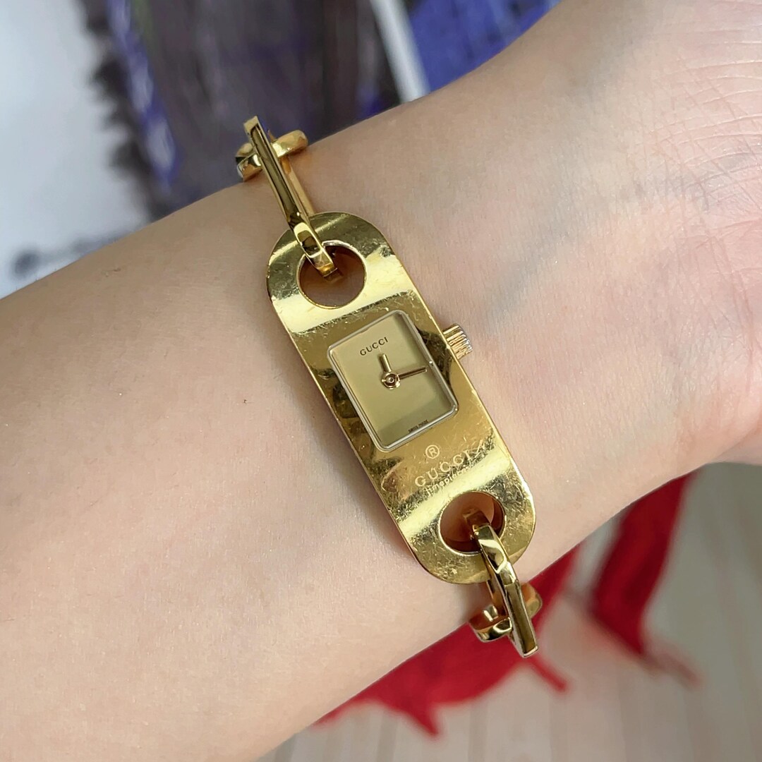 Gucci 6100L Women's Vintage Watch Gold New Battery - Etsy