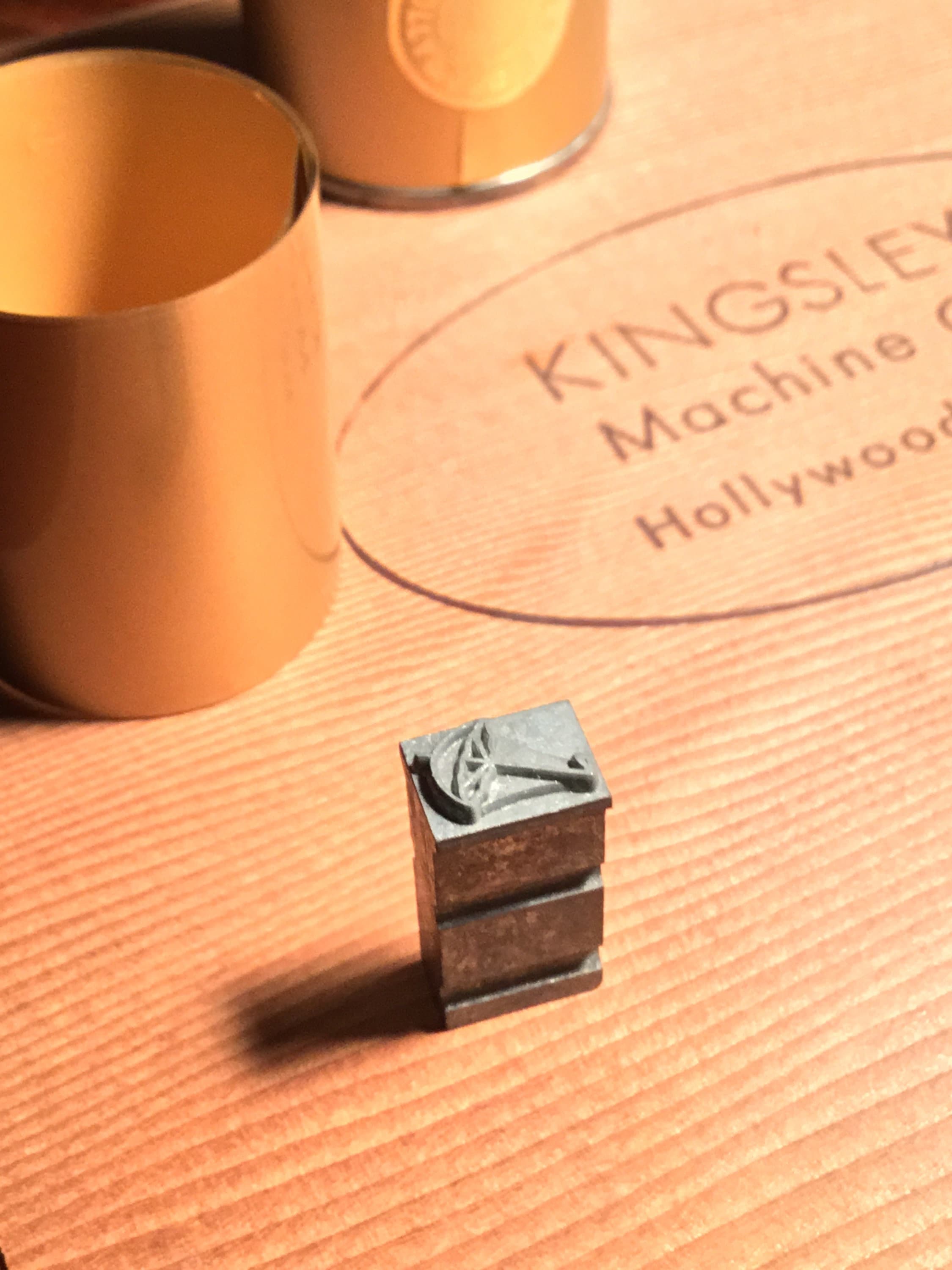 Vintage Kingsley Machine Emblems Hot Foil Printing Holiday Santa Holly ...