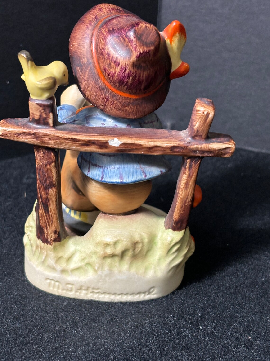 Hummel Figurine 174, Goebel Hummel, She Loves Me She Loves Me Not, TMK ...