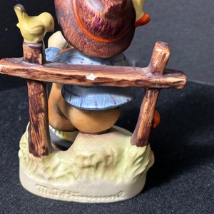 Hummel Figurine #174, Goebel Hummel, She Loves Me She Loves Me Not, TMK ...