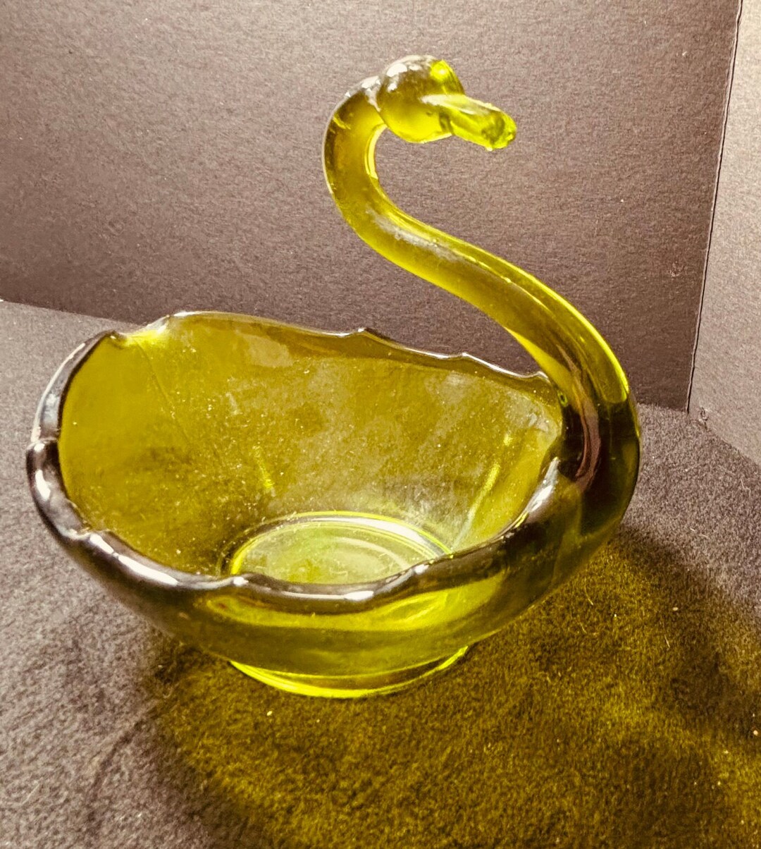 Vintage, Olive Green, Glass, Swan, Bowl 6 Inches Tall, 6 Inches Long - Etsy