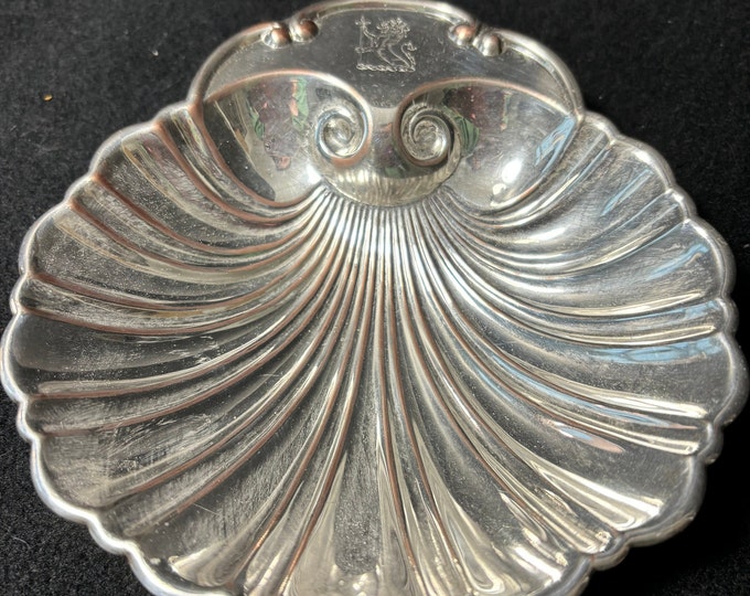 Vintage, Crescent, Heraldic Lion, Silver Plate, Clam Shell Bowl, With 3 ...