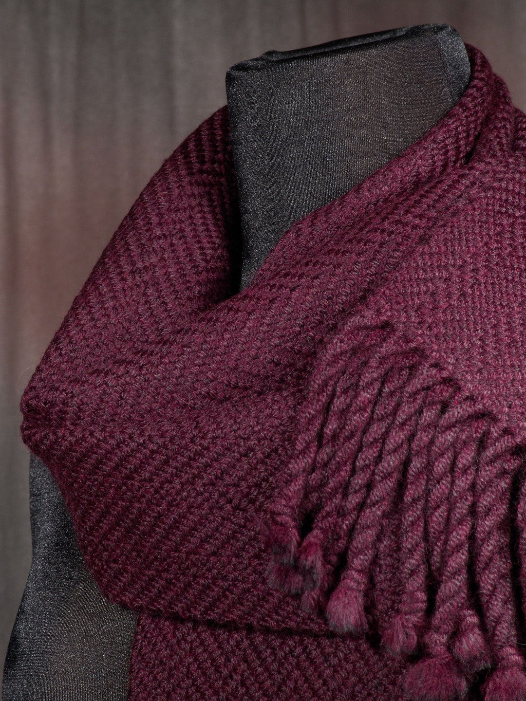 Dark Red Scarf / HEAVYWEIGHT Winterwear / Handwoven Scarf / Merino Wool ...